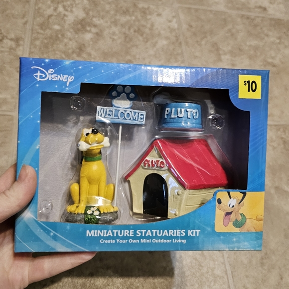 Disney | Accents | Pluto Mini Garden Statuaries Set Disney New | Poshmark